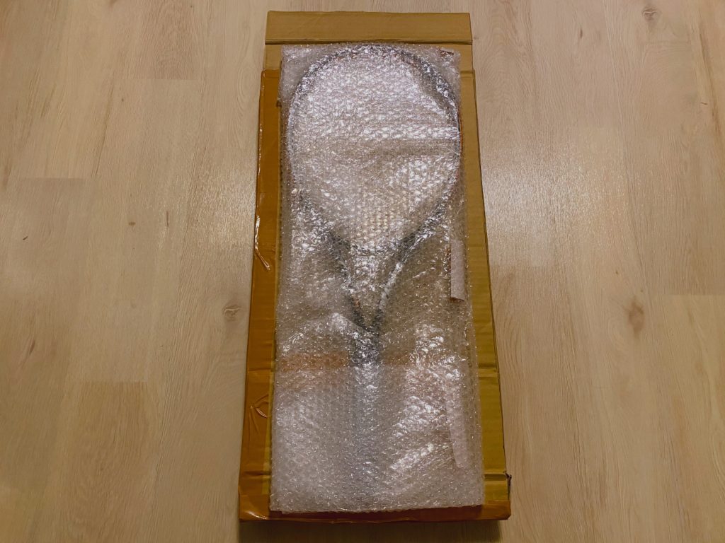 テニスラケットの梱包方法は？送り方と安い発送方法も